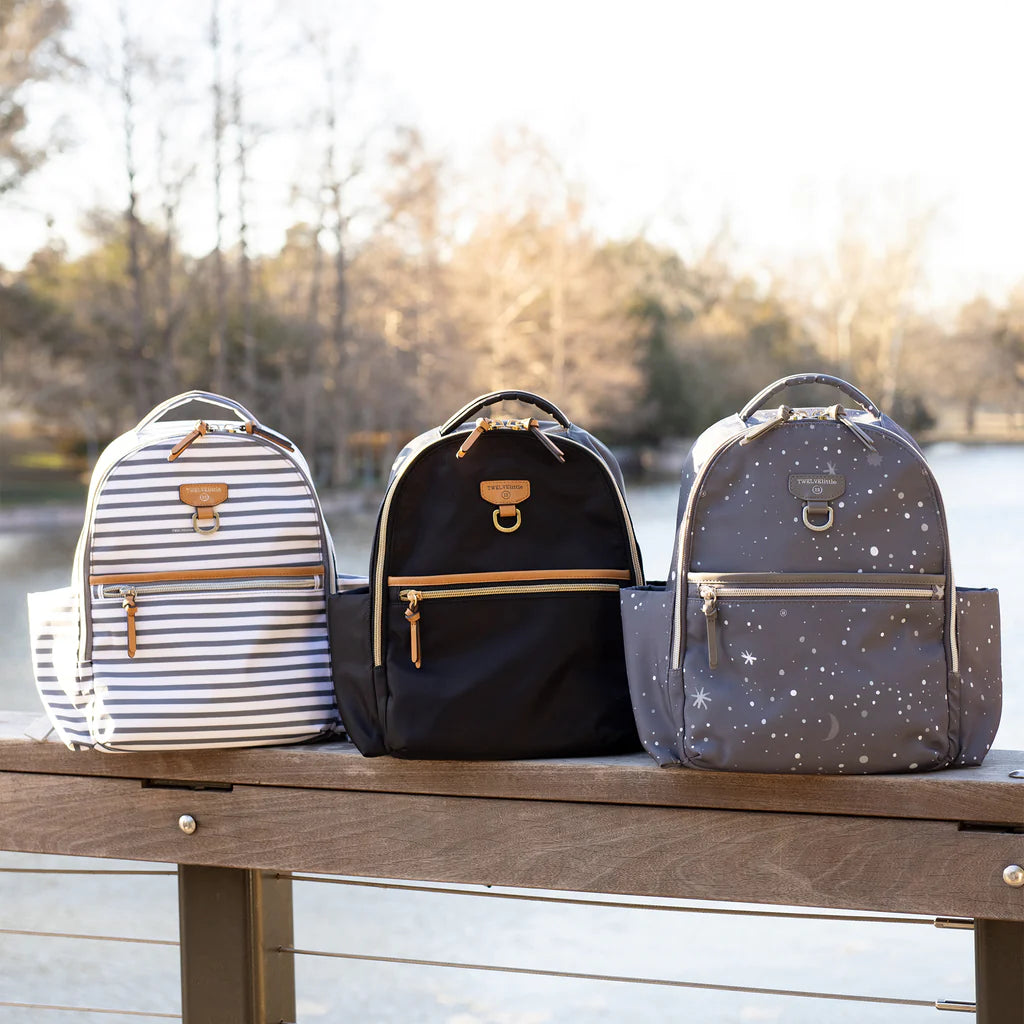A Guide On What To Pack In A Diaper Bag Monica Andy Monica Andy
